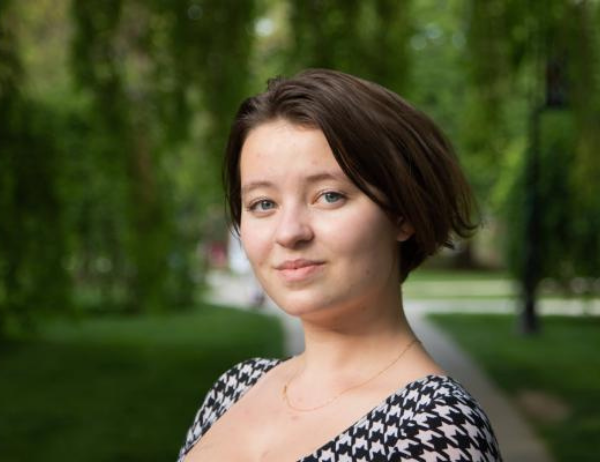 Summer Internship: Elle Thompson '23, Folio Literary Management