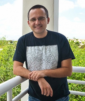 Visual Trumpery: How to Fight Against Fake Data and Visualizations—From ...